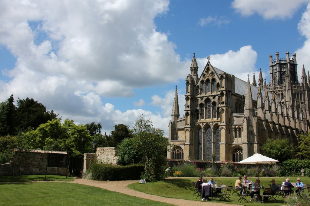 Trains to Ely Eel Festival | CrossCountry Trains